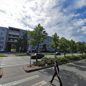 Prospekt Geroyev, No:10, Kirishi: Fotoğraflar