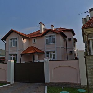 Uzhnaya Street, No:18, Gelencik: Fotoğraflar