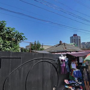 Pershotravneva vulytsia, No:9, Aluşta: Fotoğraflar