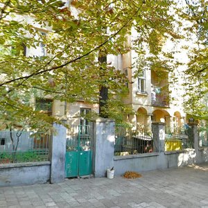 Vulytsia Yevhena Konovaltsia, No:22, Lviv: Fotoğraflar