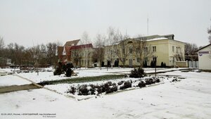 Oktyabrskiy pereulok, No:15, Blagodarny: Fotoğraflar