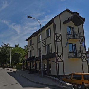 Vulytsia Uliany Kravchenko, No:1В, Truskavets: Fotoğraflar