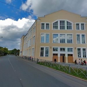 Erlerovskiy Boulevard, No:1/35, Peterhof: Fotoğraflar
