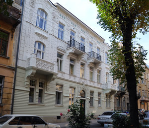 Vulytsia Akademika Bohomoltsia, No:6, Lviv: Fotoğraflar