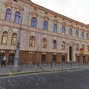 Holovna vulytsia, No:58, Çernoviç: Fotoğraflar