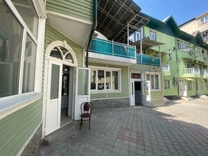 Alımbek datka Sok., No:287Б, Osh: Fotoğraflar