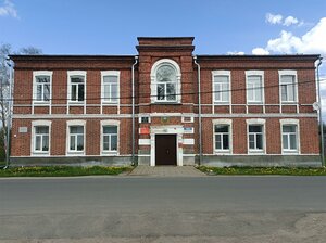 Ulitsa Naberezhnaya reki Obnory, No:1, Liubim: Fotoğraflar