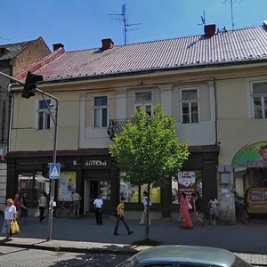 Ploshcha Kyryla i Mefodiia, No:26, Mukaçeve: Fotoğraflar