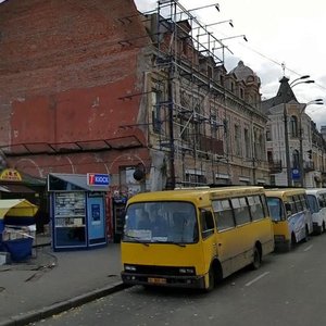 Verkhnii Val Street, No:28/12, Kiev: Fotoğraflar