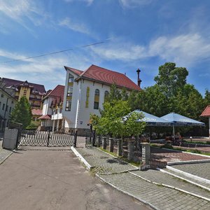 Vulytsia Vasylia Bilasa, No:12, Truskavets: Fotoğraflar