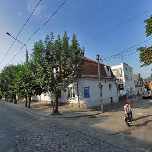 Holovna vulytsia, No:167/1, Çernoviç: Fotoğraflar