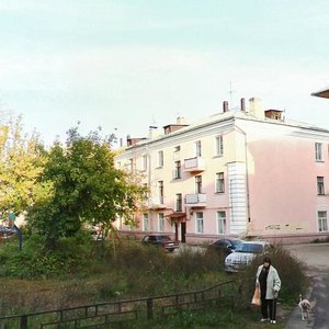 Profsoyuznaya ulitsa, No:8, Bor: Fotoğraflar